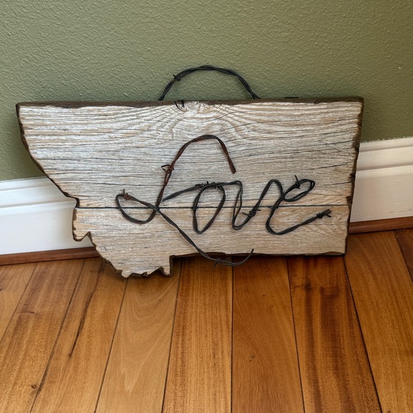 Montana Rustic Designs | Art | Montana Rustic Designs Barbed Wire Sign ...